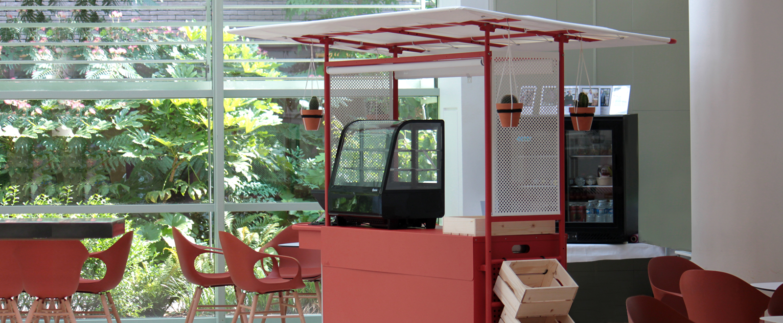 DINETTES - Fabricant de stands mobiles et chariots ambulants design